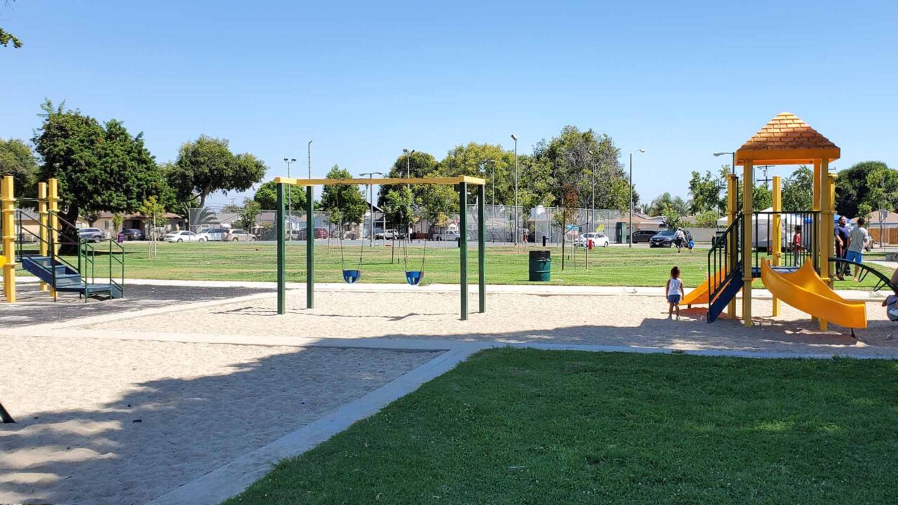 Ramona Park Signature Playground | Elevate 28